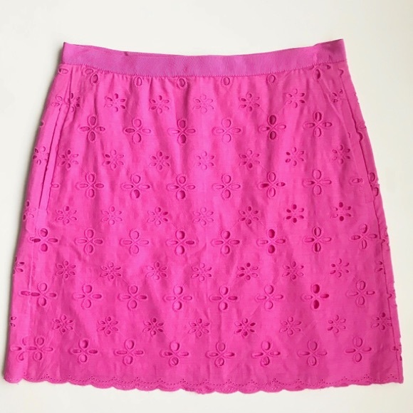 LOFT | Skirts | Loft Pink Eyelet Scalloped Mini Skirt | Poshmark